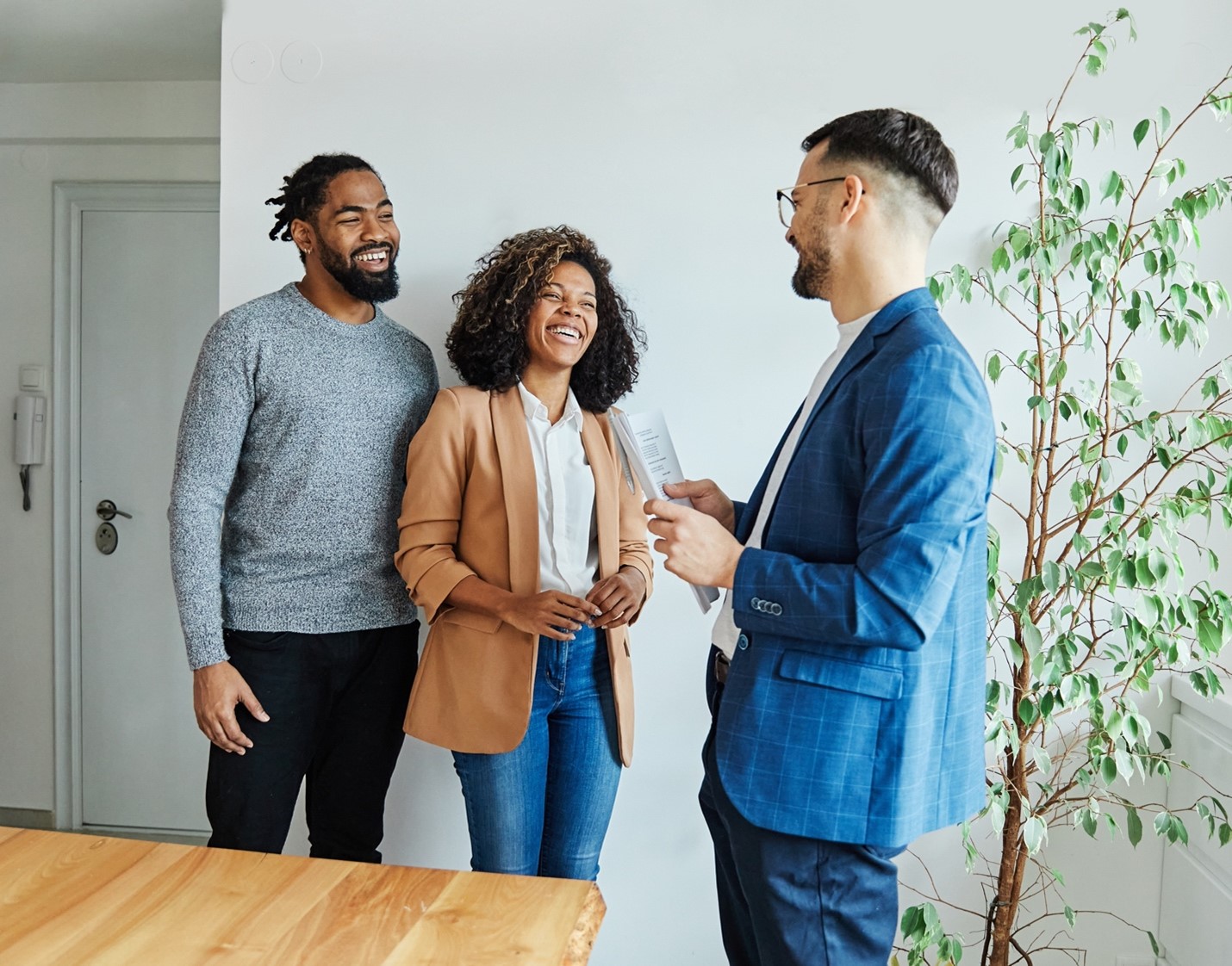 Why You Should Work with a Realtor to Buy a House